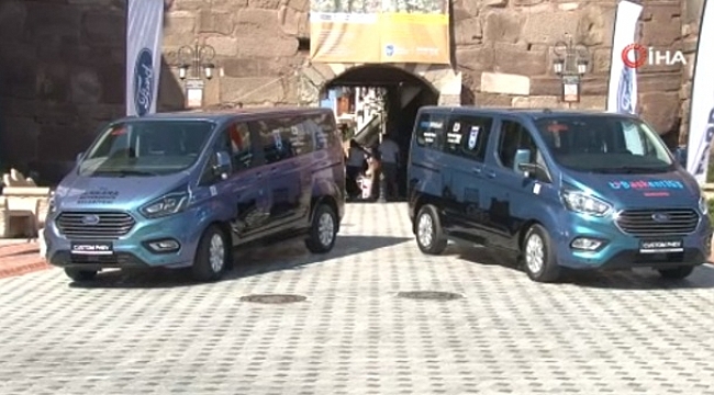Türkiye'nin ilk ve tek yerli, hibrit elektrikli aracı Ankara'da ... Türkiye'nin ilk ve tek yerli, hibrit elektrikli aracı Ankara'da ...